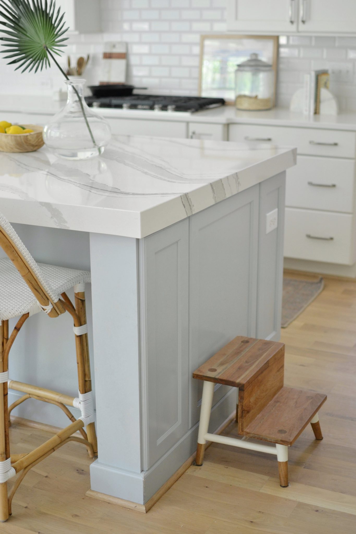 12 Of The Cutest Kids' Step Stools On The Internet - Chrissy Marie Blog